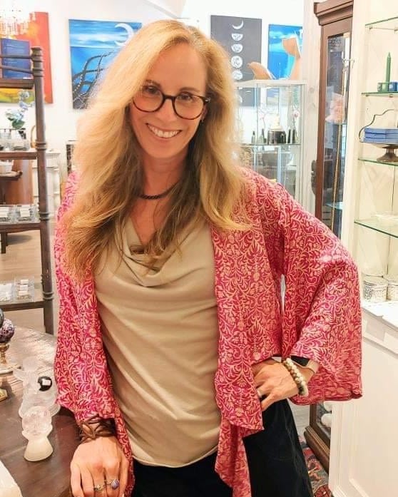 Intuitive Reader, Channeling, Tarot, Past Life Regression, Energy ...