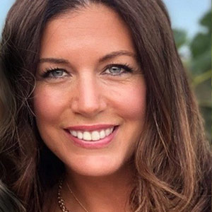 Professional Tarot Reader, Psychic Medium